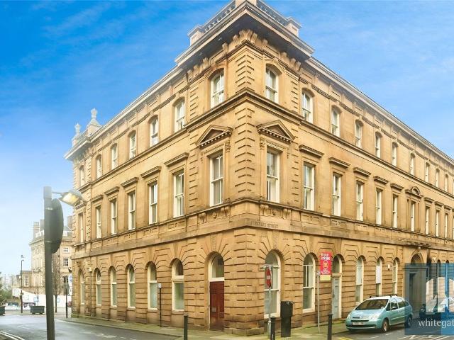 Britannia Buildings, St Peters Street, Huddersfield HD1, 2 bed flat to rent, £850 pcm | PrimeLocation