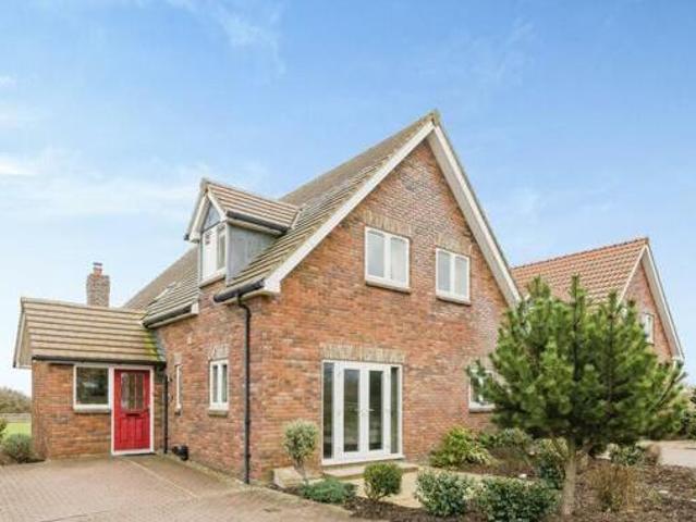 Britannia Drive, The Bay, 4 Bedroom Detached