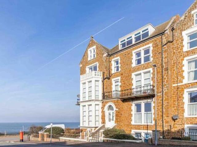 Britannia House, Cliff Terrace, 3 Bedroom Flat