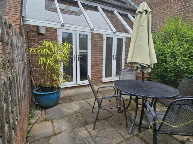Britannia Place, Mill Lane, Lymington 3 bed mews to rent £2,350 pcm £542 pw