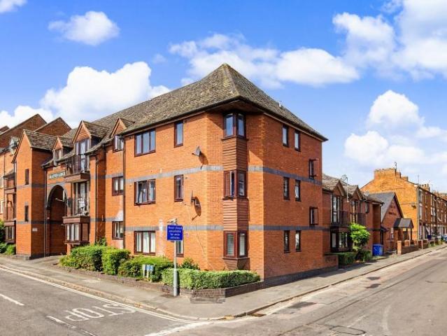 Britannia Road, Banbury OX16, 1 bed flat to rent, £1,000 pcm | PrimeLocation