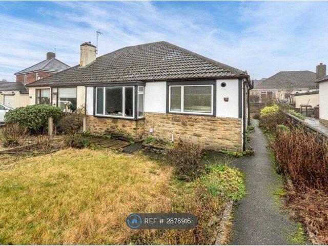 Britannia Road, Leeds LS27, 2 bed bungalow to rent, £1,450 pcm | PrimeLocation