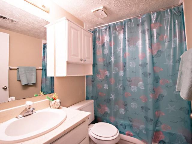 Britain Towne 3 Bedroom Apartment for Rent at 2103 Fraser Ct, Bellevue, NE 68005