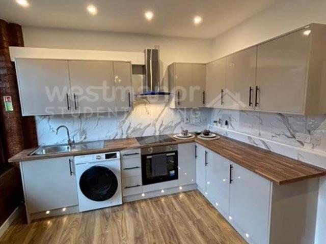 Briton Street, Leicester LE3 3 bed apartment to rent £1,884 pcm £435 pw