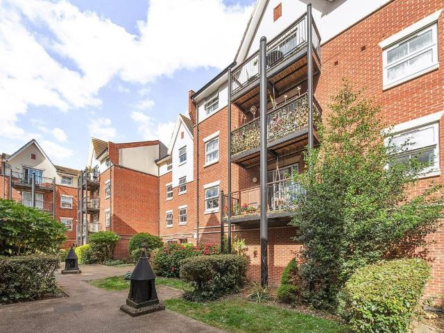 Briton Street, Southampton, Hampshire SO14, 2 bed flat to rent, £1,500 pcm | PrimeLocation