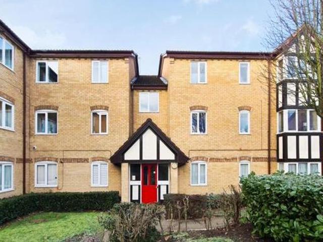 Britton Close, London, 1 Bedroom Apartment
