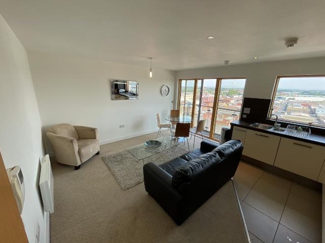 Britton House, Manchester M4, 2 bed flat to rent, £1,300 pcm | PrimeLocation