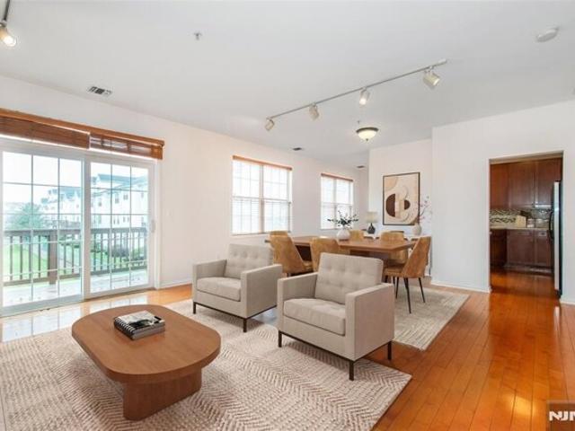 Brittany Ct, Clifton, Home For Sale