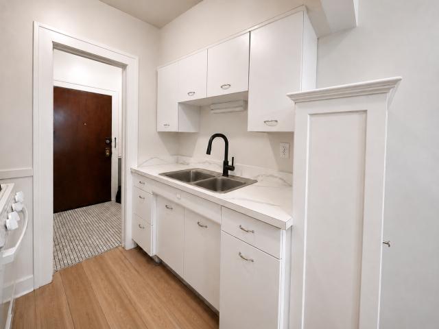 Brittany Hall Studio Apartment for Rent at 3727 W 159th St, Cleveland, OH 44111 Kamm's Corners