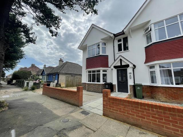Brittany Road, Hove BN3, 3 bed flat to rent, £2,100 pcm | PrimeLocation