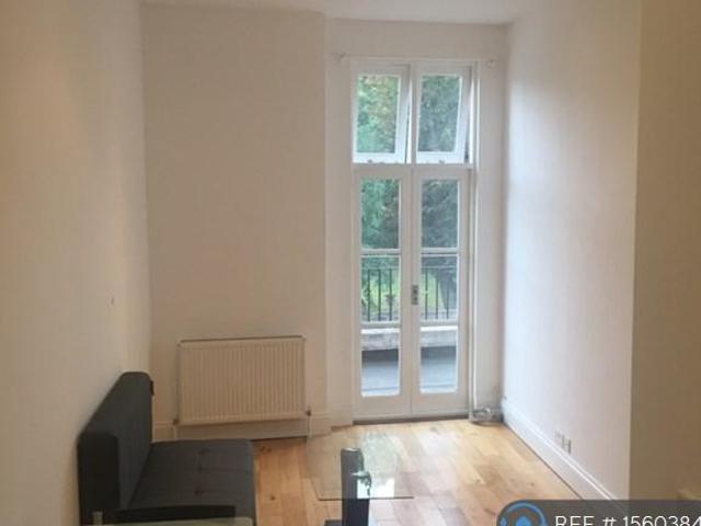 Brixton Hill, London, SW2 1 bed flat to rent £1,850 pcm £427 pw