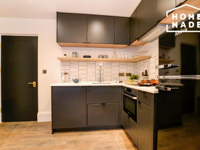 Brixton Junction, Brixton SE24, 1 bed flat to rent, £1,695 pcm | PrimeLocation