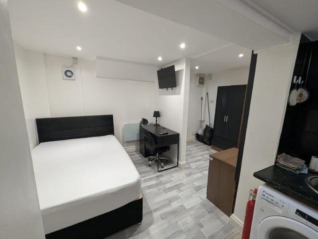 Brixton Studio Flat Inclusive Of Bills