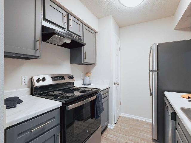 Brixton 2 Bedroom Apartment for Rent at 2555 Ne Loop 410, San Antonio, TX 78217