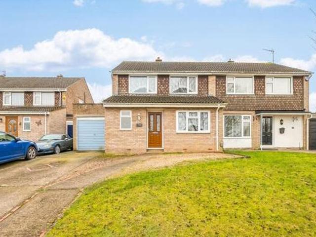 Brian Road, Harlington, 3 Bedroom Semi detached