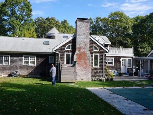 Briar Croft Dr, East Hampton, Home For Sale