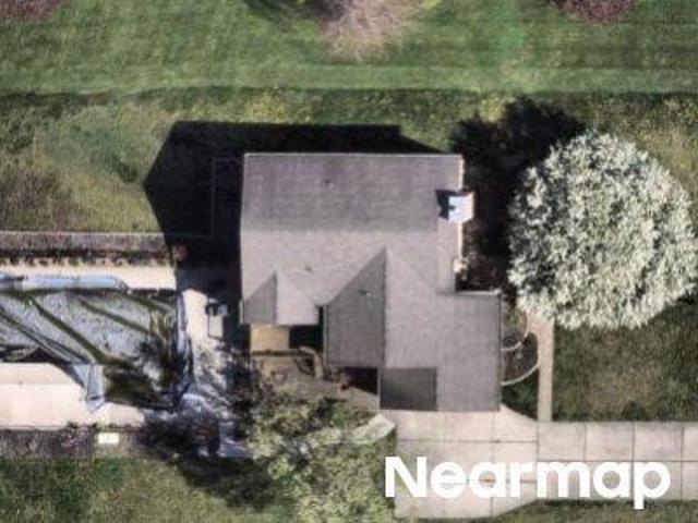 Briar Creek Ln