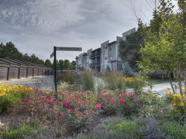 Briar Hills 1 Bedroom Apartment for Rent at 17010 Hawthorne Plz, Omaha, NE 68118