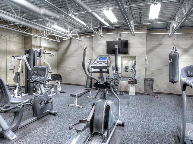 Briar Hills 2 Bedroom Apartment for Rent at 17010 Hawthorne Plz, Omaha, NE 68118