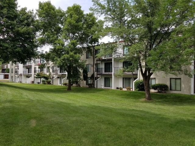 Briar Oaks Apartments 2 Bedroom Apartment for Rent at 7405 123rd St W, Apple Valley, MN 55124