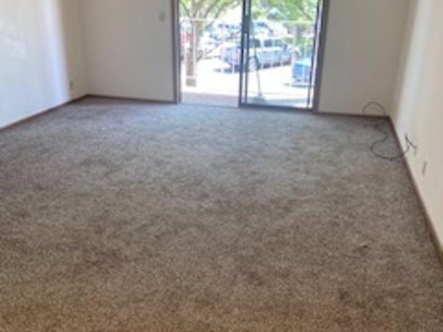 Briar Park II 2 Bedroom Apartment for Rent at 5101 C/O 5101 Grover Street, Omaha, NE 68106 Aksarben Elmwood Park