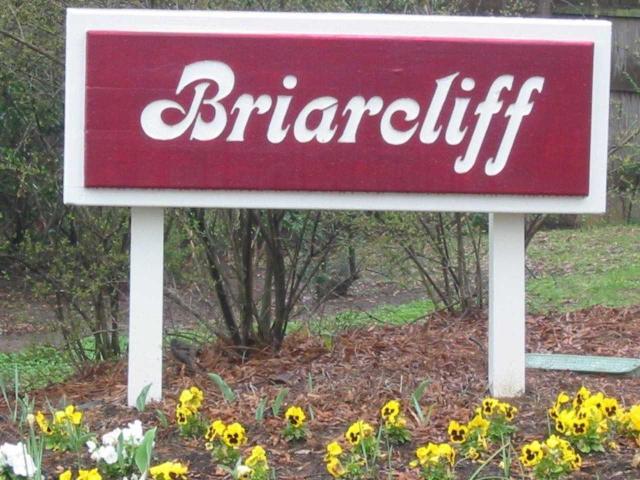 Briarcliff Apartments 1 Bedroom Apartment for Rent at 1630 Delane Ave, Charlotte, NC 28211 Cotswold