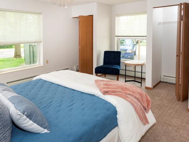 BRIARCLIFF APARTMENTS 2 Bedroom Apartment for Rent at 115 East Ave, Mahtomedi, MN 55115
