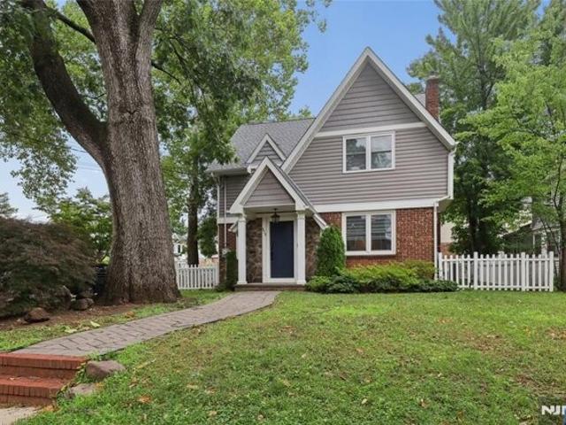 Briarcliff Rd, Teaneck, Home For Sale