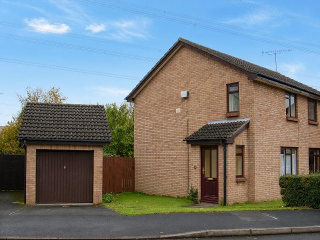 Briardene, Llanfoist, Abergavenny NP7, 2 bed semi detached house to rent, £1,050 pcm | PrimeLocation