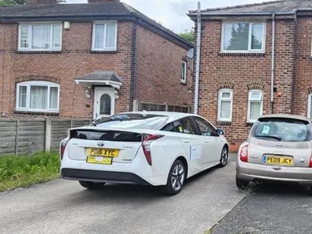 Briarfield Road, Manchester, M20 4SS, United Kingdom | 3 bed duplex for rent #125976298 | Rentberry