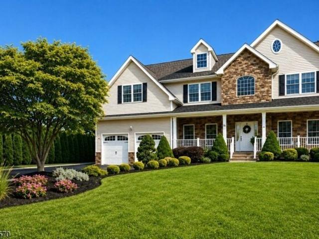 Briarheath Ln, Clark, Home For Sale