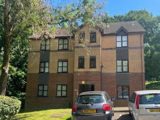 Briarswood, Southampton, 1 Bedroom Flat