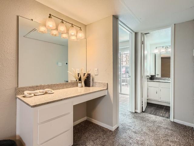 Briarwest 2 Bedroom Apartment for Rent at 2010 Winrock Blvd, Houston, TX 77057 Great Uptown