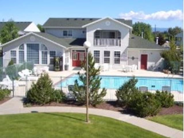 Briarwood Commons