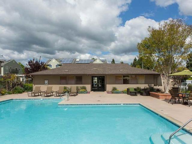 Briarwood at Central Park 2 Bedroom Apartment for Rent at 4200 Bay St, Fremont, CA 94538 Irvington