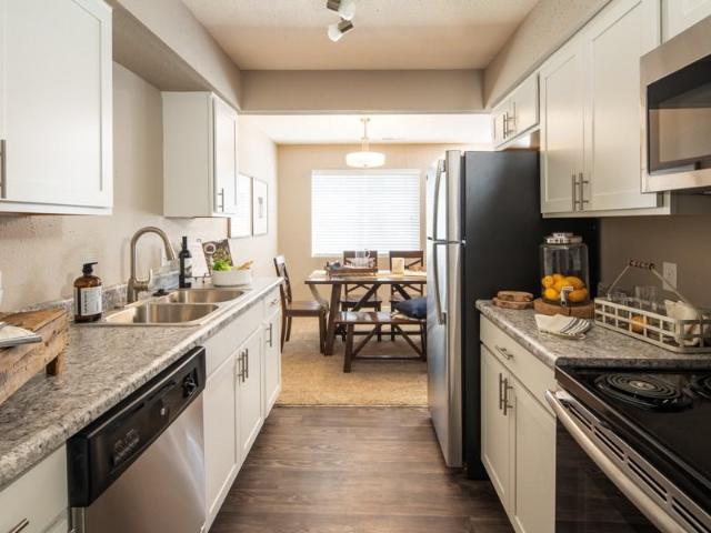 Briarwood by Broadmoor 1 Bedroom Apartment for Rent at 9434 U Ct, Omaha, NE 68127