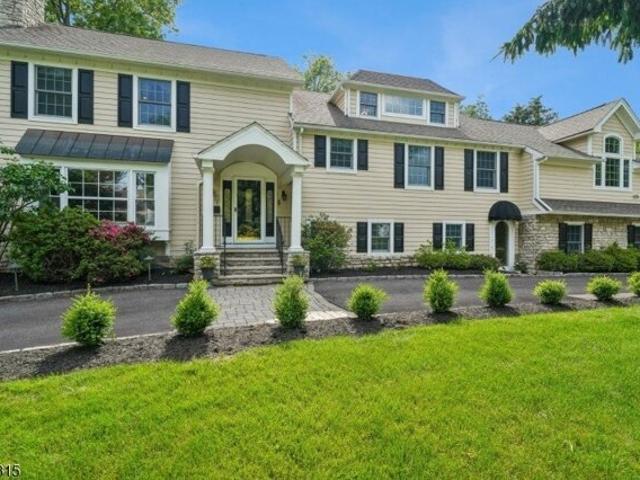 Briarwood Dr, Millburn, Home For Sale