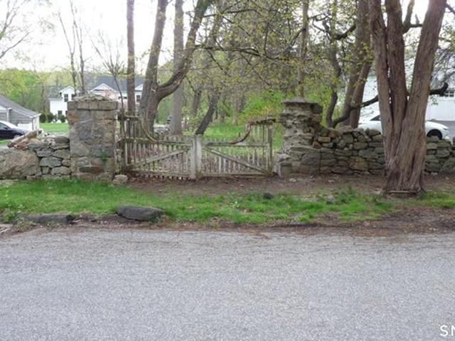 Briarwood Ln, Stamford, Plot For Sale