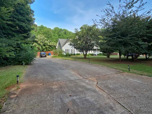 Briarwood Pl