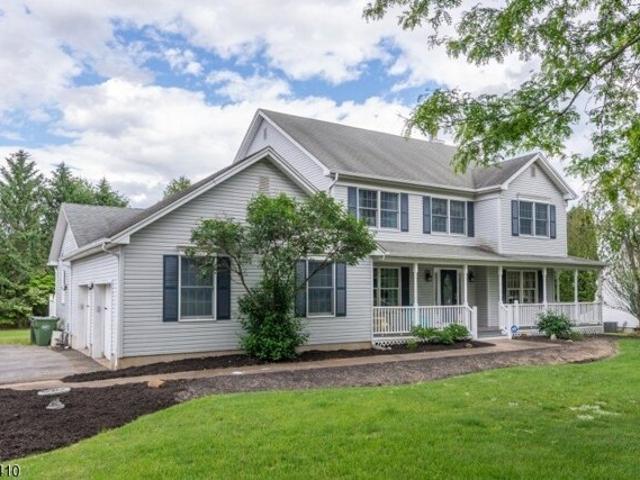 Briarwood Rd, Washington Township, Home For Sale