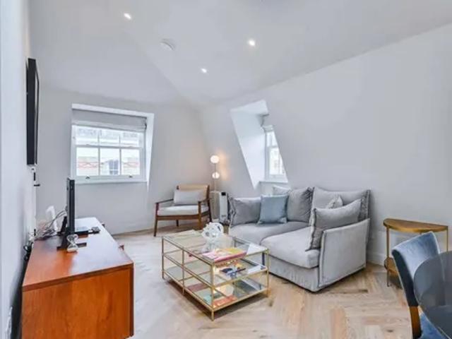 Bricco e Bacco, 11 Charlotte Street, East Marylebone, London, W1T 1RQ, United Kingdom | 2 bed apartment for rent #133221854 | Rentberry