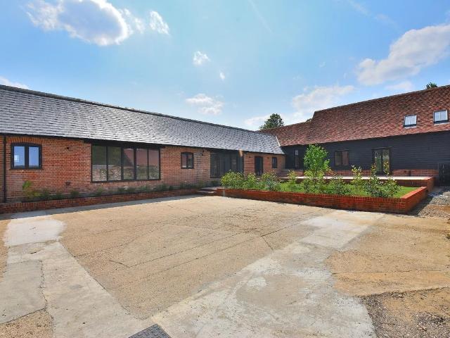 Brick End, Broxted, Dunmow CM6, 4 bed barn conversion to rent, £3,750 pcm | PrimeLocation