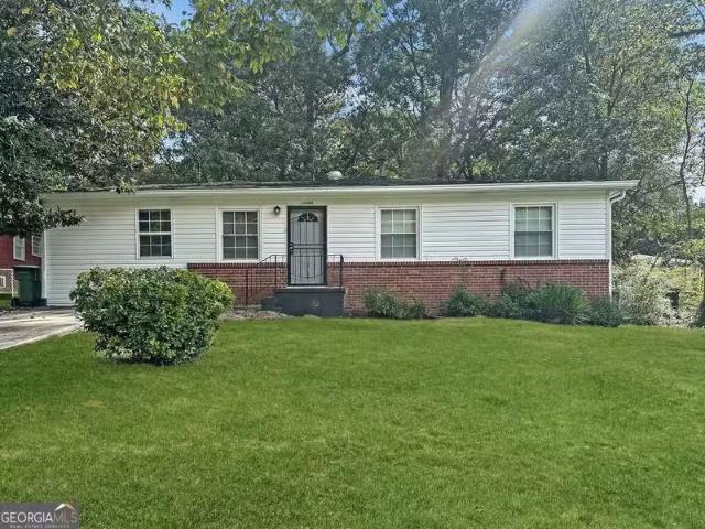 Brick Front, Ranch, Single Family Residence Atlanta, GA 168.
