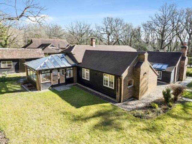 Brick Kiln Common, Billingshurst, 4 Bedroom Detached