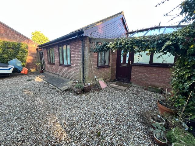Brick Kiln Road, Trunch NR28, 1 bed detached bungalow to rent, £795 pcm | PrimeLocation