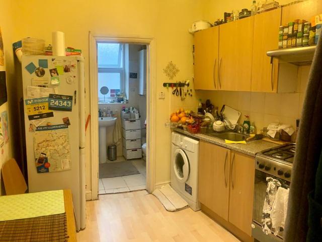 Brick Lane, Brick Lane/Aldgate East E1, Studio to rent, £1,775 pcm | PrimeLocation