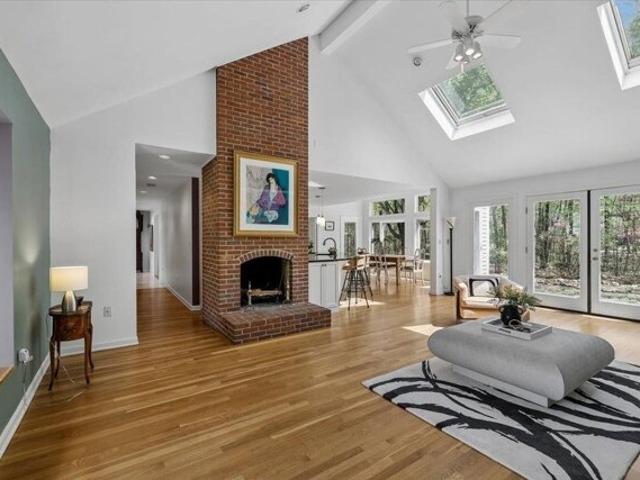 Brick Mill Rd, Bedford, Home For Sale