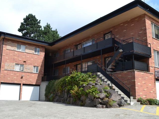 Brick & Mortar 1 Bedroom Apartment for Rent at 520 520 & 524 NE 112th St Seattle, WA 98125 Lake City