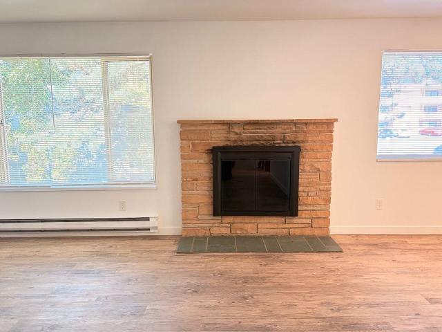 Brick & Mortar 2 Bedroom Apartment for Rent at 520 520 & 524 NE 112th St Seattle, WA 98125 Lake City