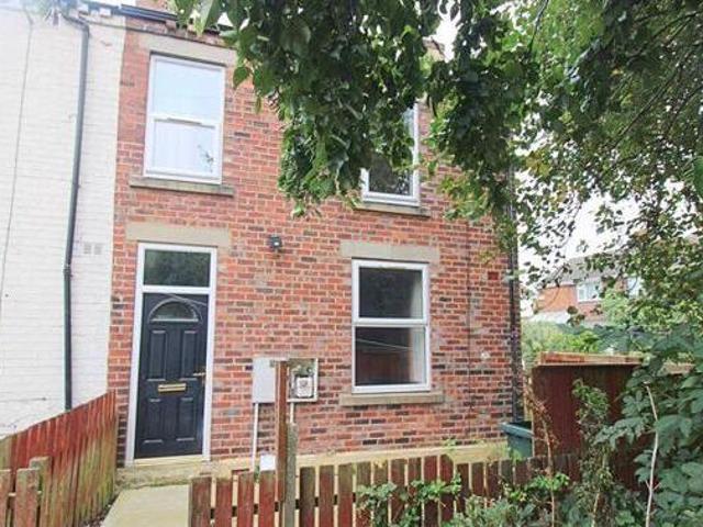 Brick Row, Wyke, 2 Bedroom Terraced